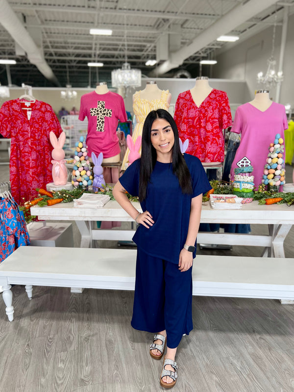 MAYELA TRAVEL SET- NAVY - Shop Southern Melon Boutique